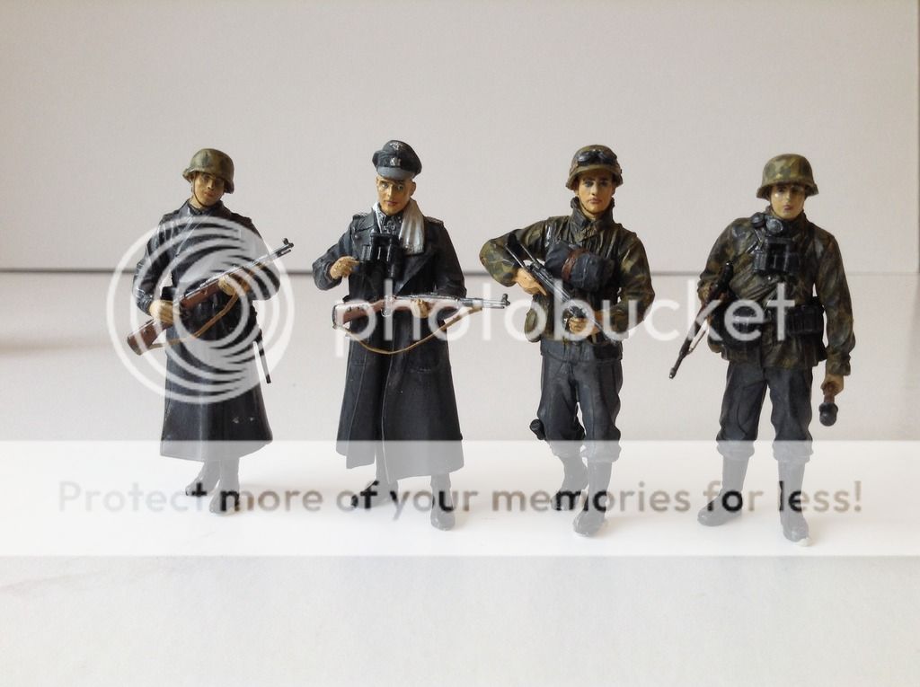 Dragon German Infantry - LSSAH Division - 1:35 - Figure Ready for ...